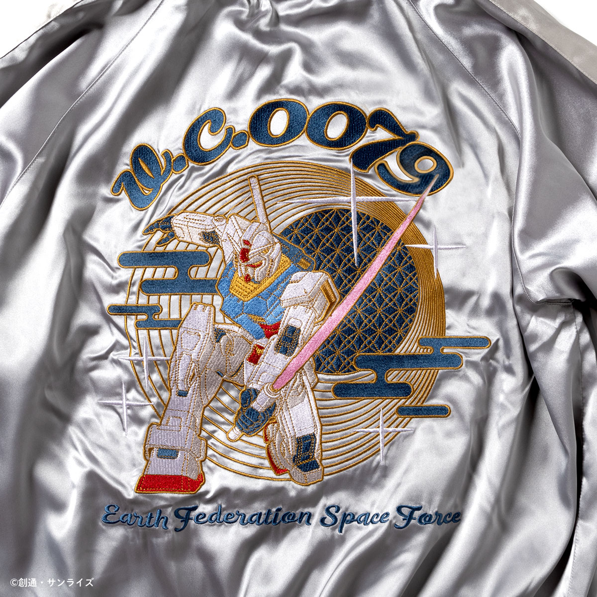 STRICT-G「ガンダムシリーズ」45周年スカジャン νガンダム ガンダム(RX-93_RX-78-2) ｜ STRICT-G